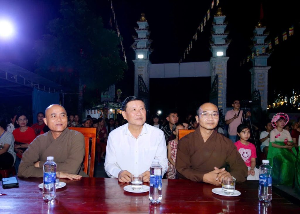 Chùa Hữu Lâm trang nghiêm tổ chức Đại lễ Phật đản PL.2570 | Phật Giáo ...